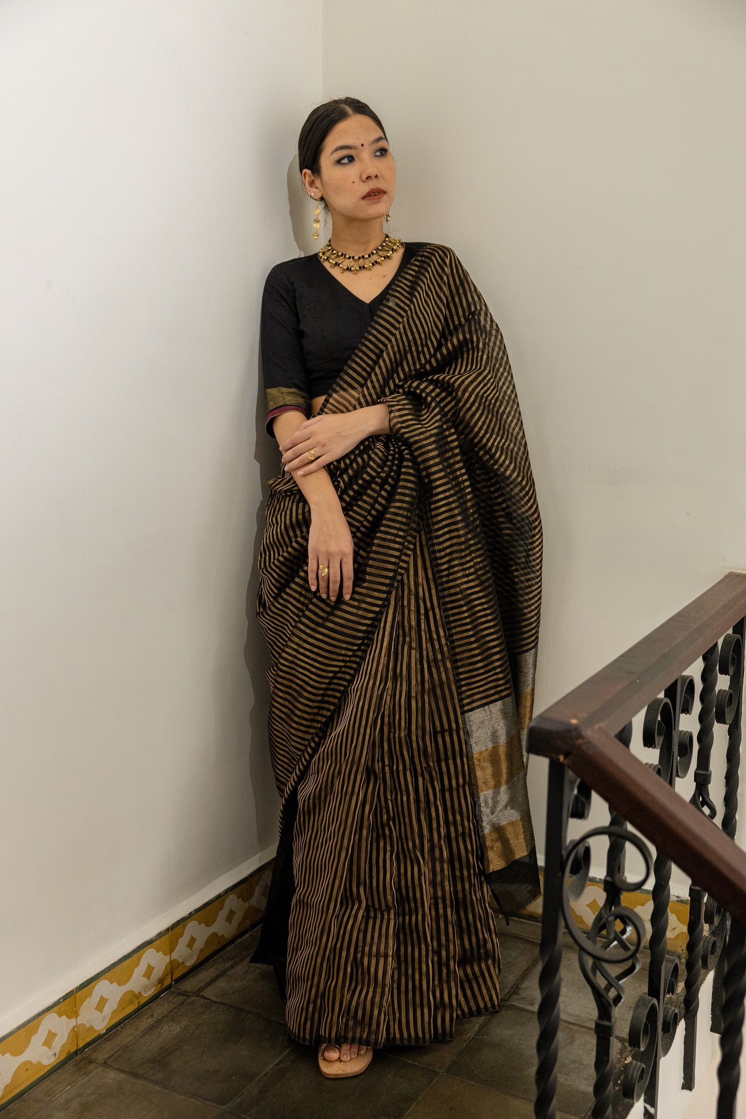 Handwoven Black Chanderi Tissue Saree – Go Native Retail LLP