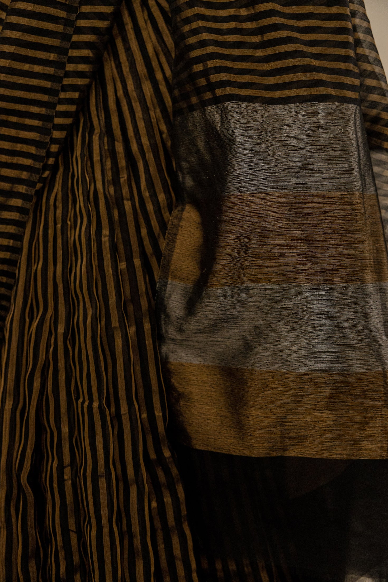 Handwoven Black Chanderi Tissue Saree – Go Native Retail LLP